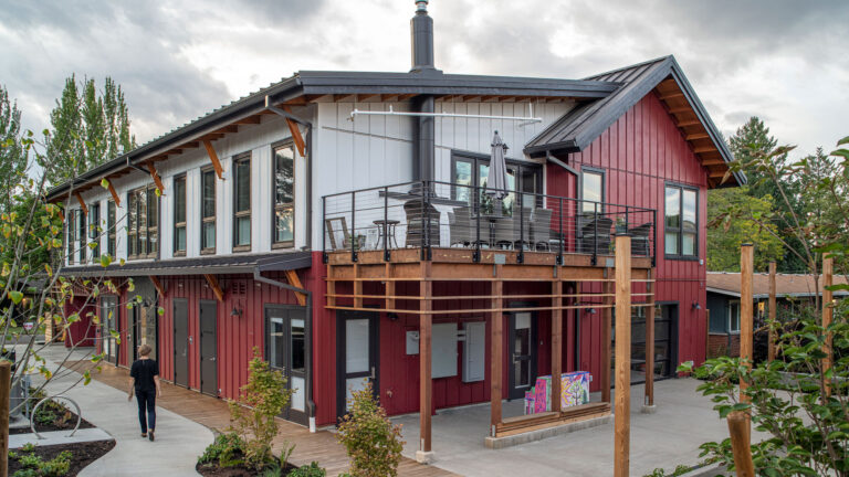 RoseVilla | Senior Living Retirement Community | Portland, Oregon